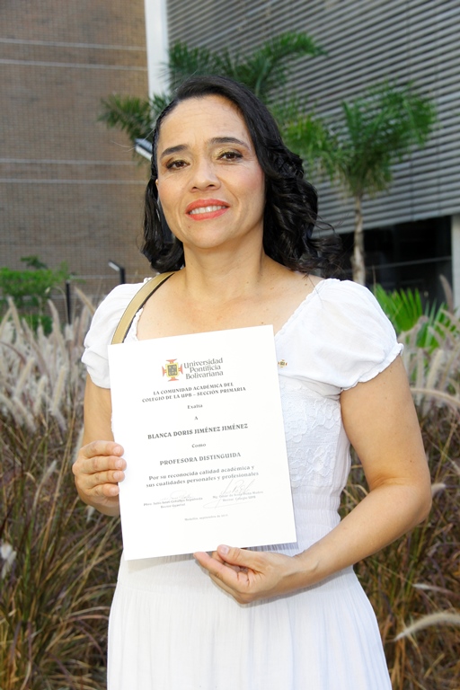 Estudiantes y docentes distinguidos del Colegio de la UPB 2019 ...