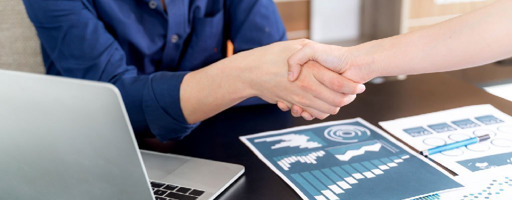 Conoce los mercados financieros y el trading como negocio | UPB