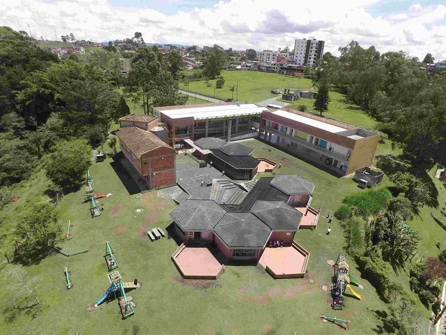 La UPB se consolida con la corporación regional Cornare | UPB